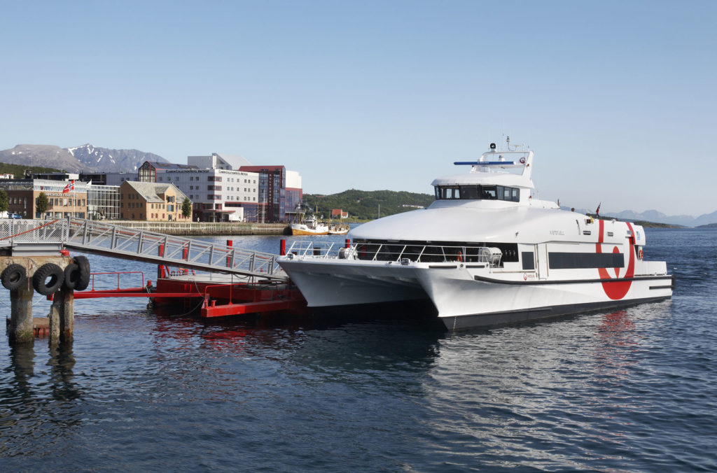 Express and Local boats in Northern Norway - Visit Northern Norway