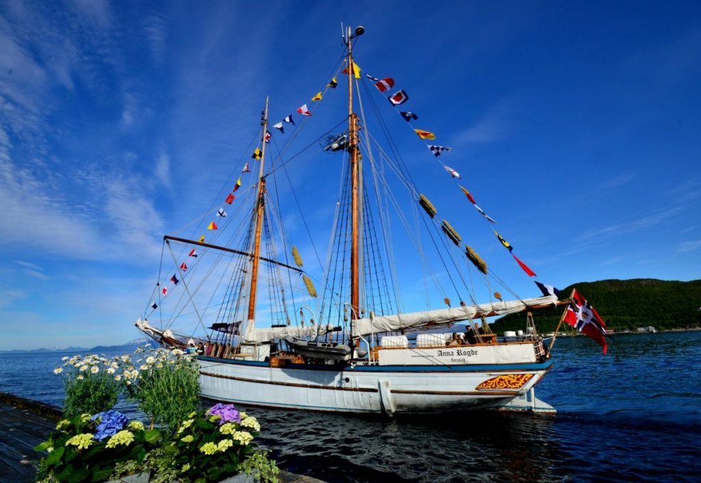 Adolfkanon i Harstad | Andre Verdenskrig | Visit Nord-Norge
