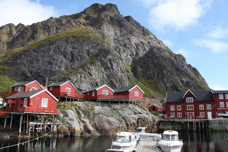 What is the origin of the iconic Rorbu cabin - Arctic Norway