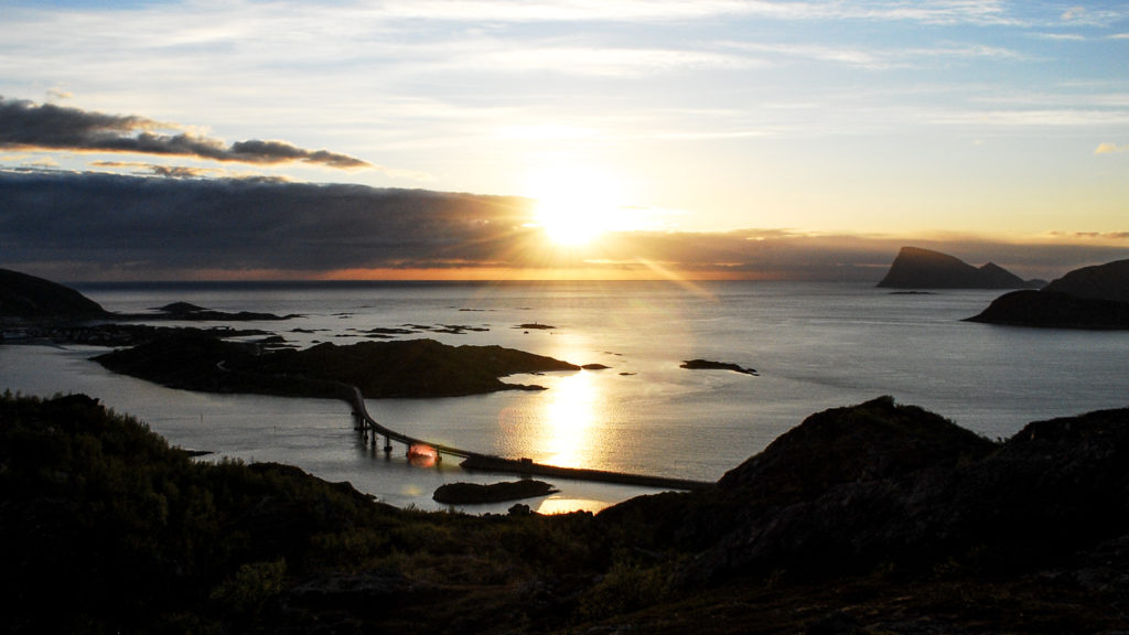 13 locations to see the Midnight Sun in Northern Norway - Visit ...